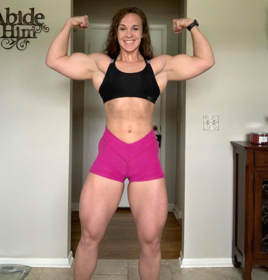 Blakelee Ortega | Scrolller