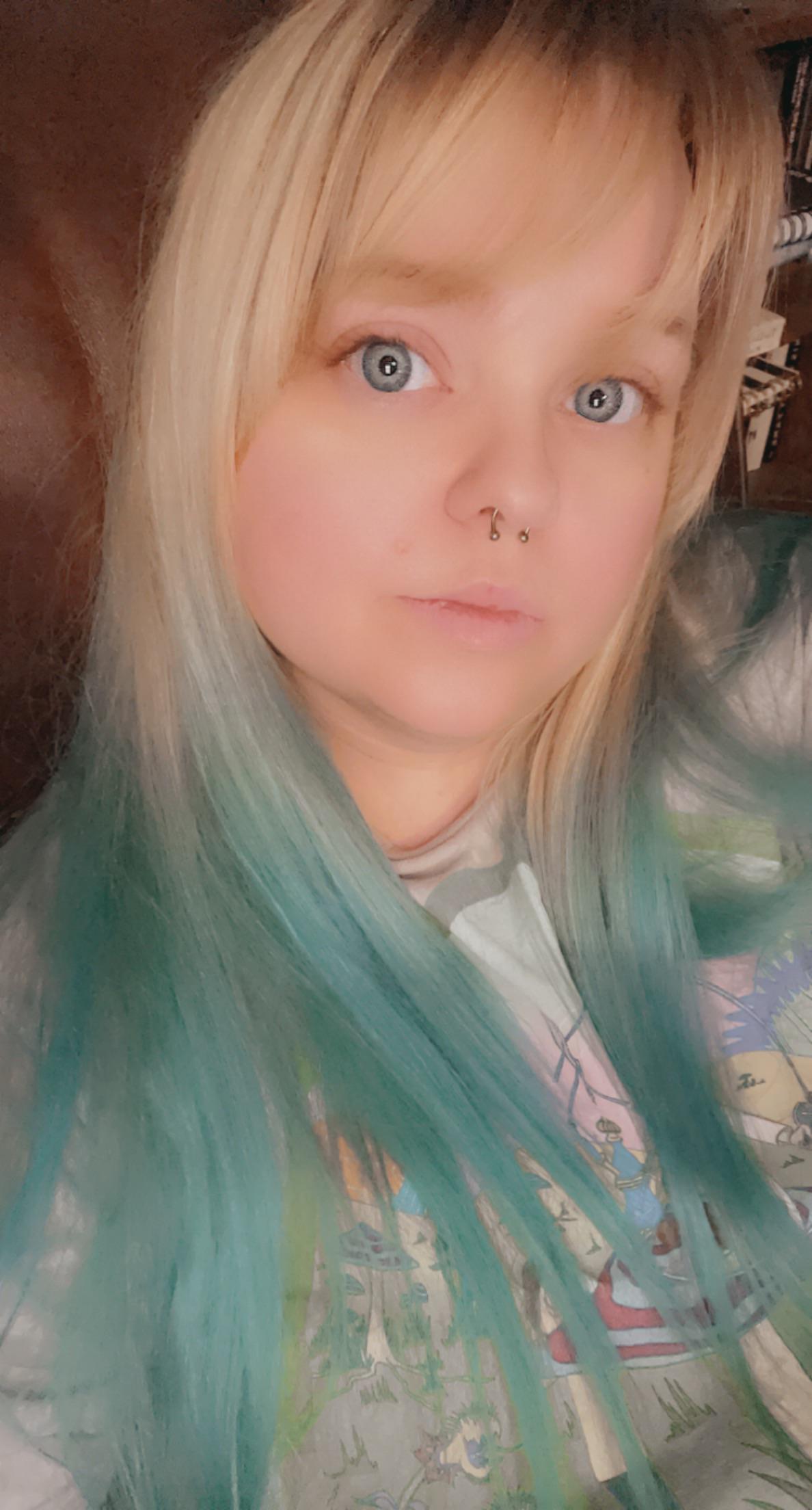 Blue Eyed Baby | Scrolller