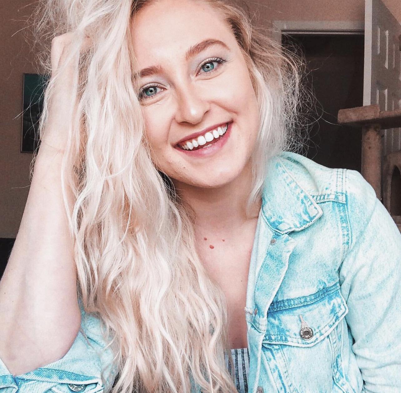 Blue eyed baby | Scrolller