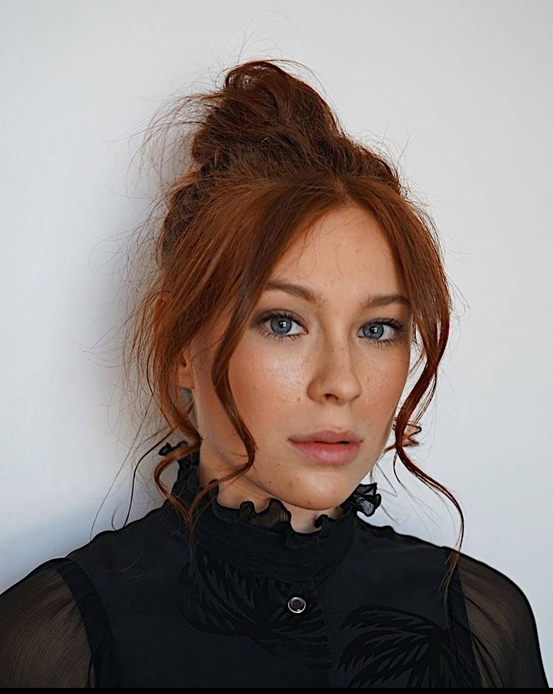 Blue eyes | Scrolller