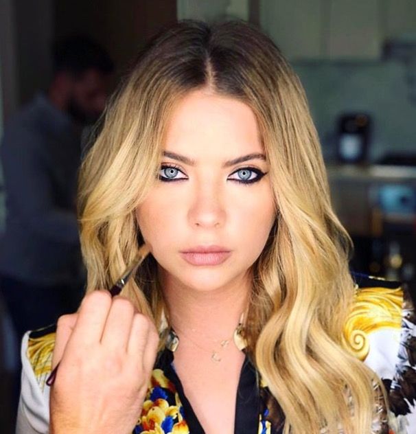 Blue Eyes | Scrolller