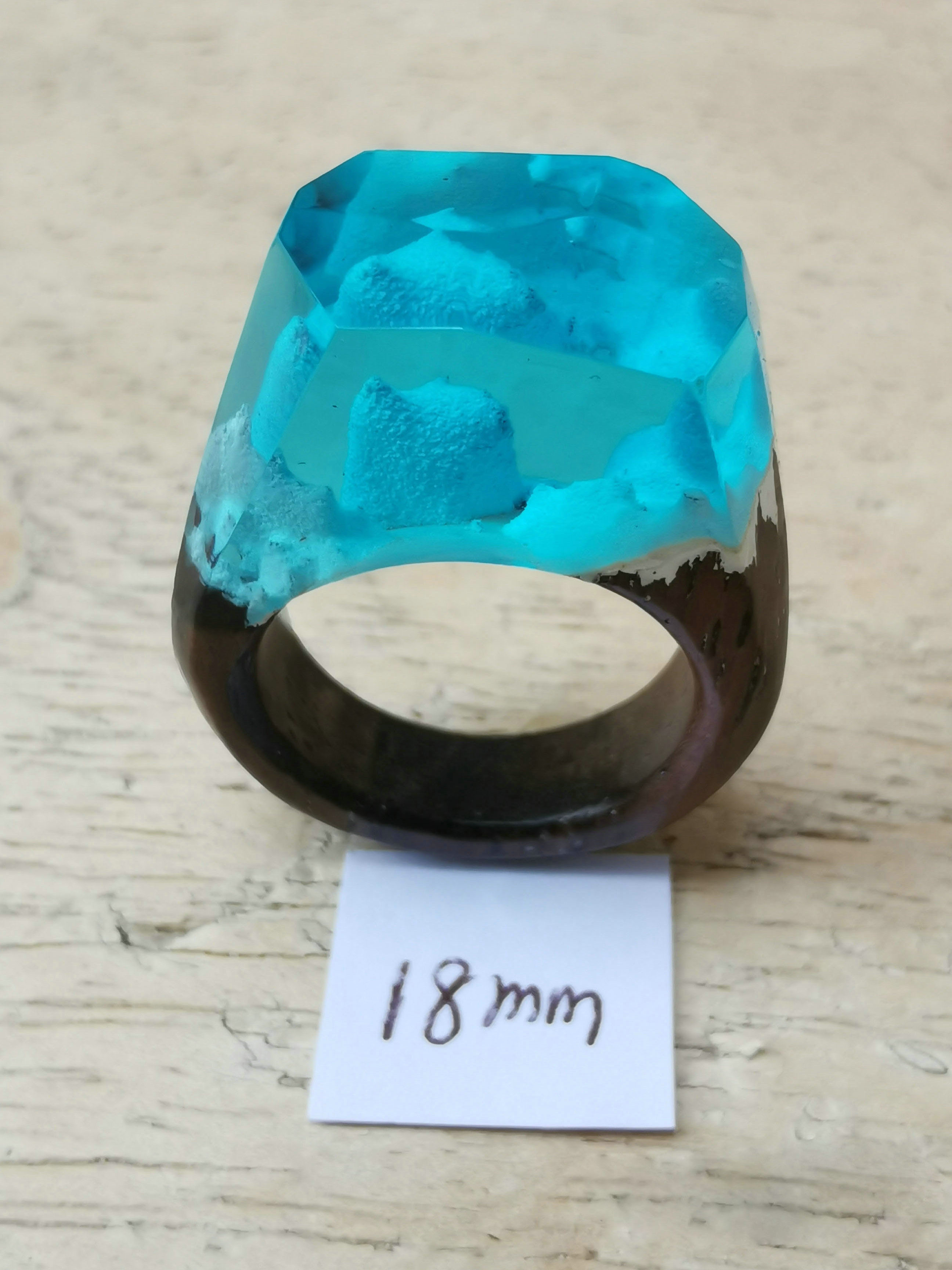 Blue resin ring | Scrolller