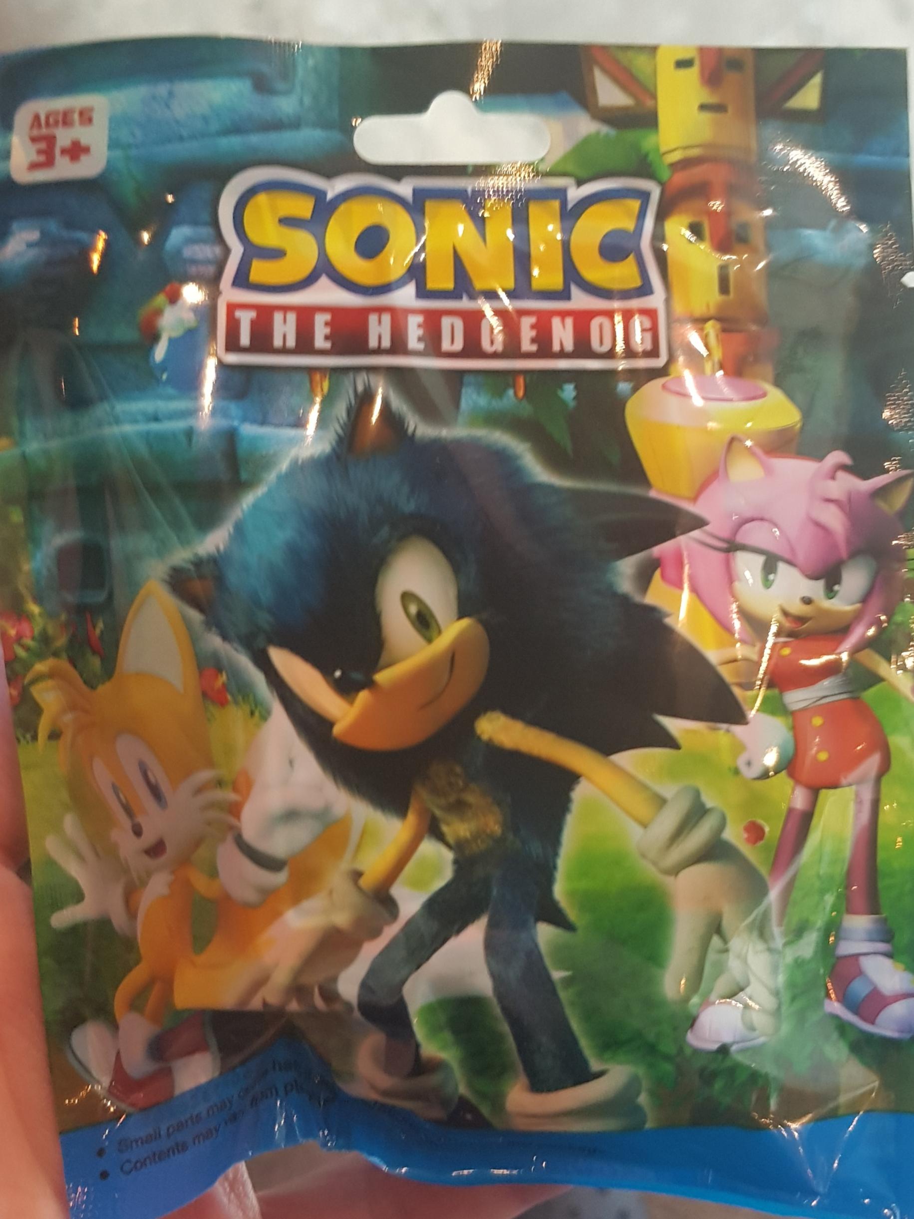 Blursed sonic toy | Scrolller