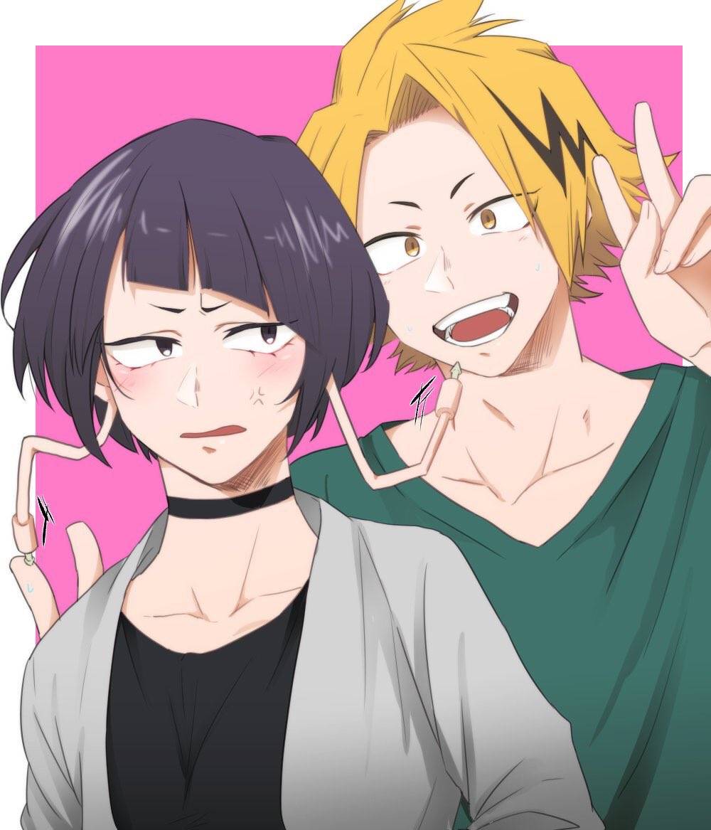 Blushing Queen and Happy Boy | Scrolller