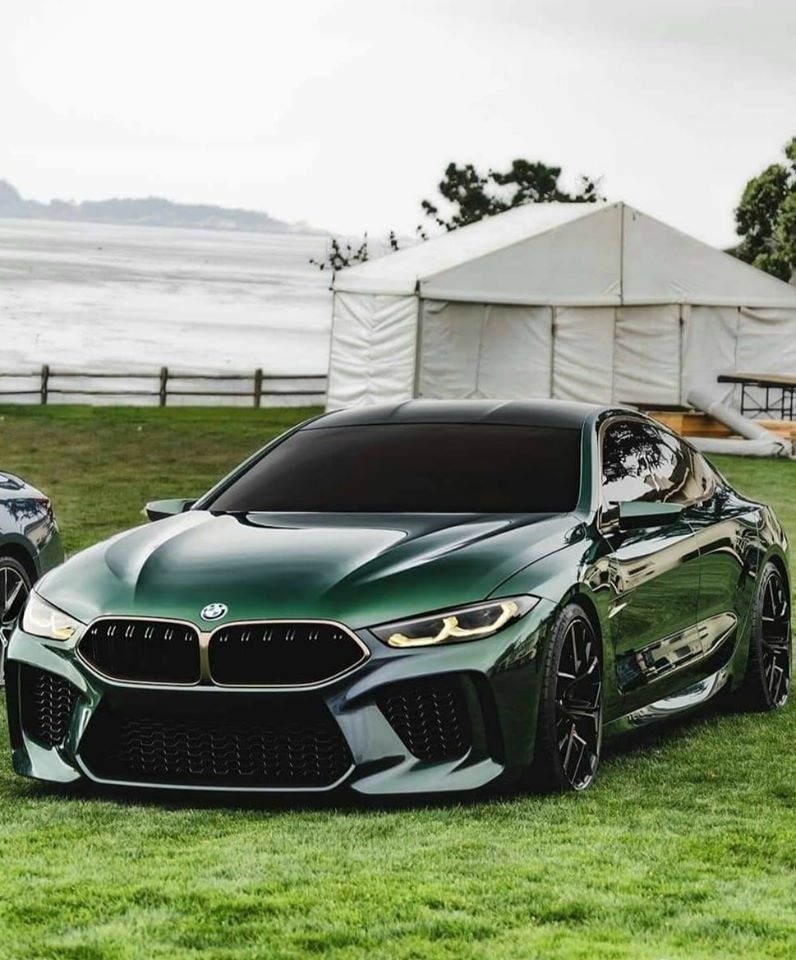 BMW M8 | Scrolller