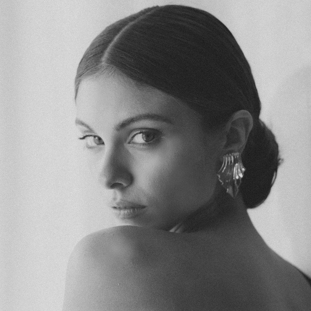 bold look | Scrolller