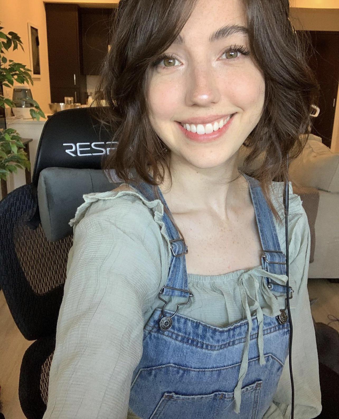 Bree Morgan [irtr] | Scrolller