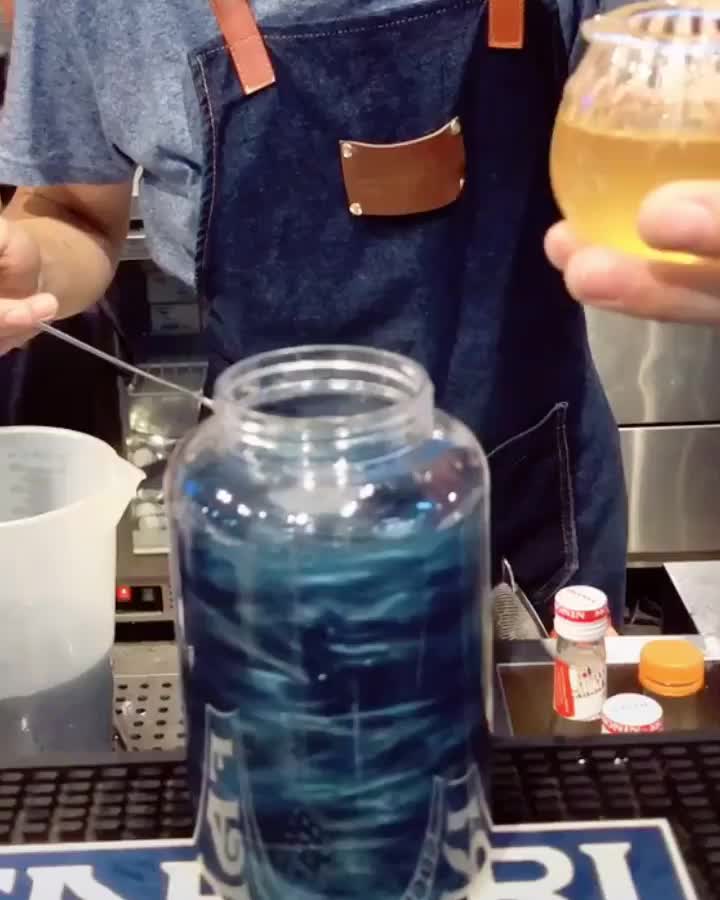 Brewing potion | Scrolller