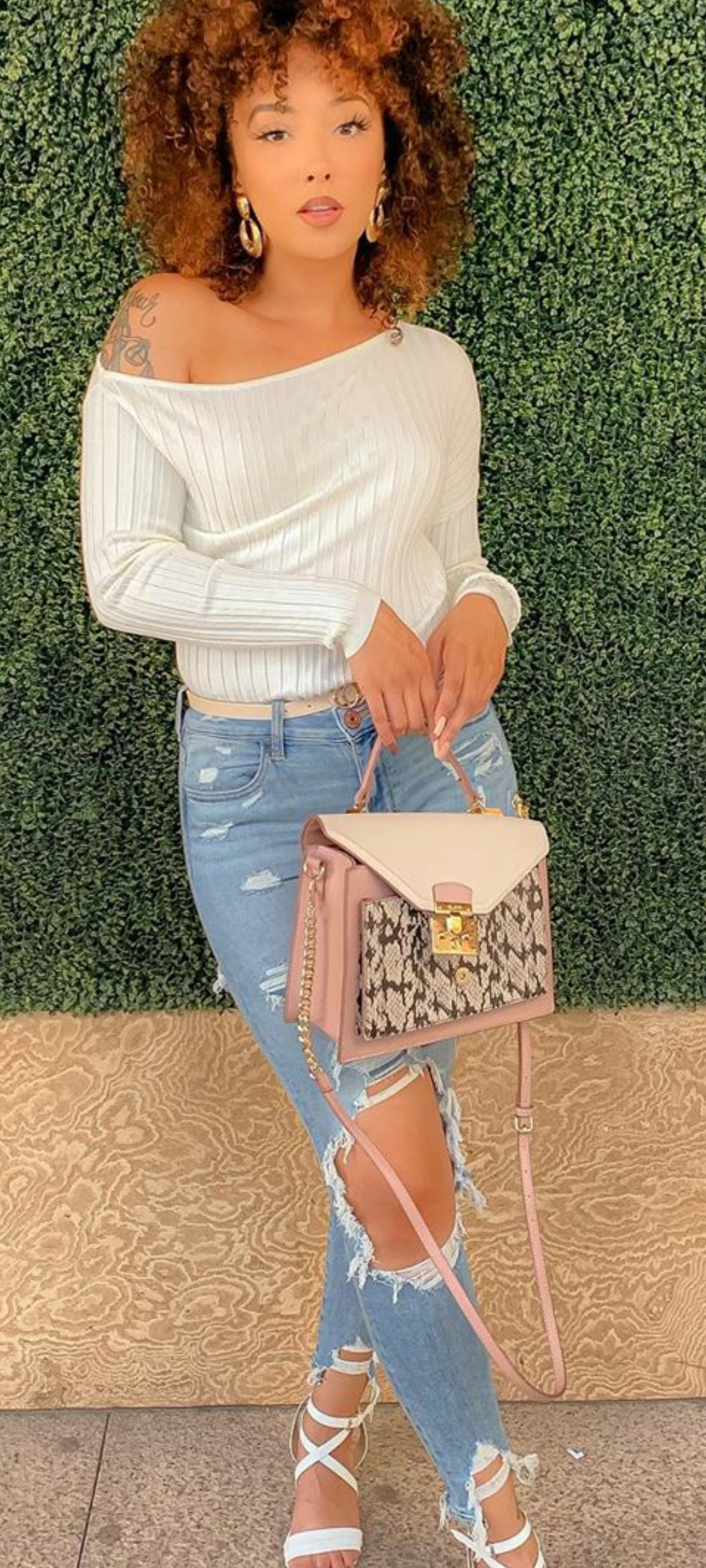 Bria Hamilton | Scrolller