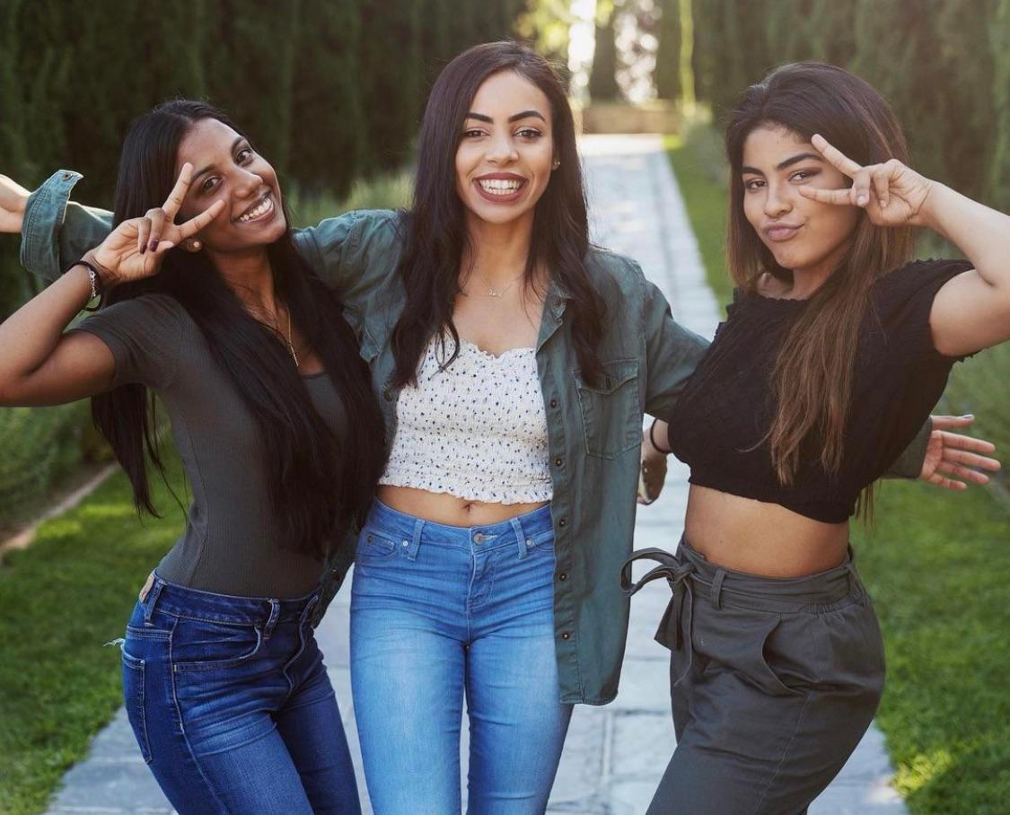 Brown babes | Scrolller