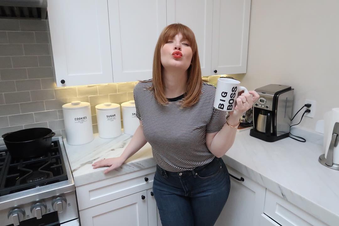 She keeps bulging her belly after inserting the entire thing! | Scrolller