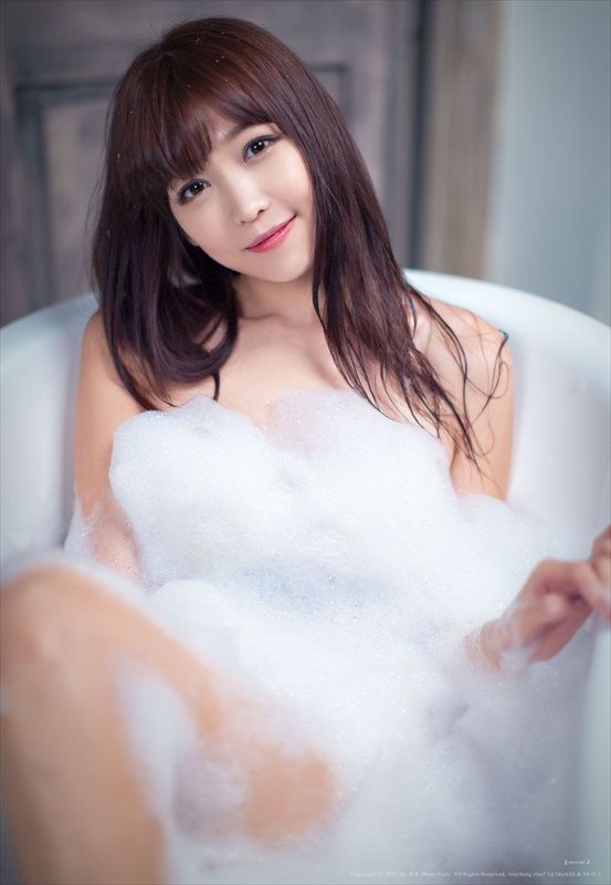 Bubble bath | Scrolller