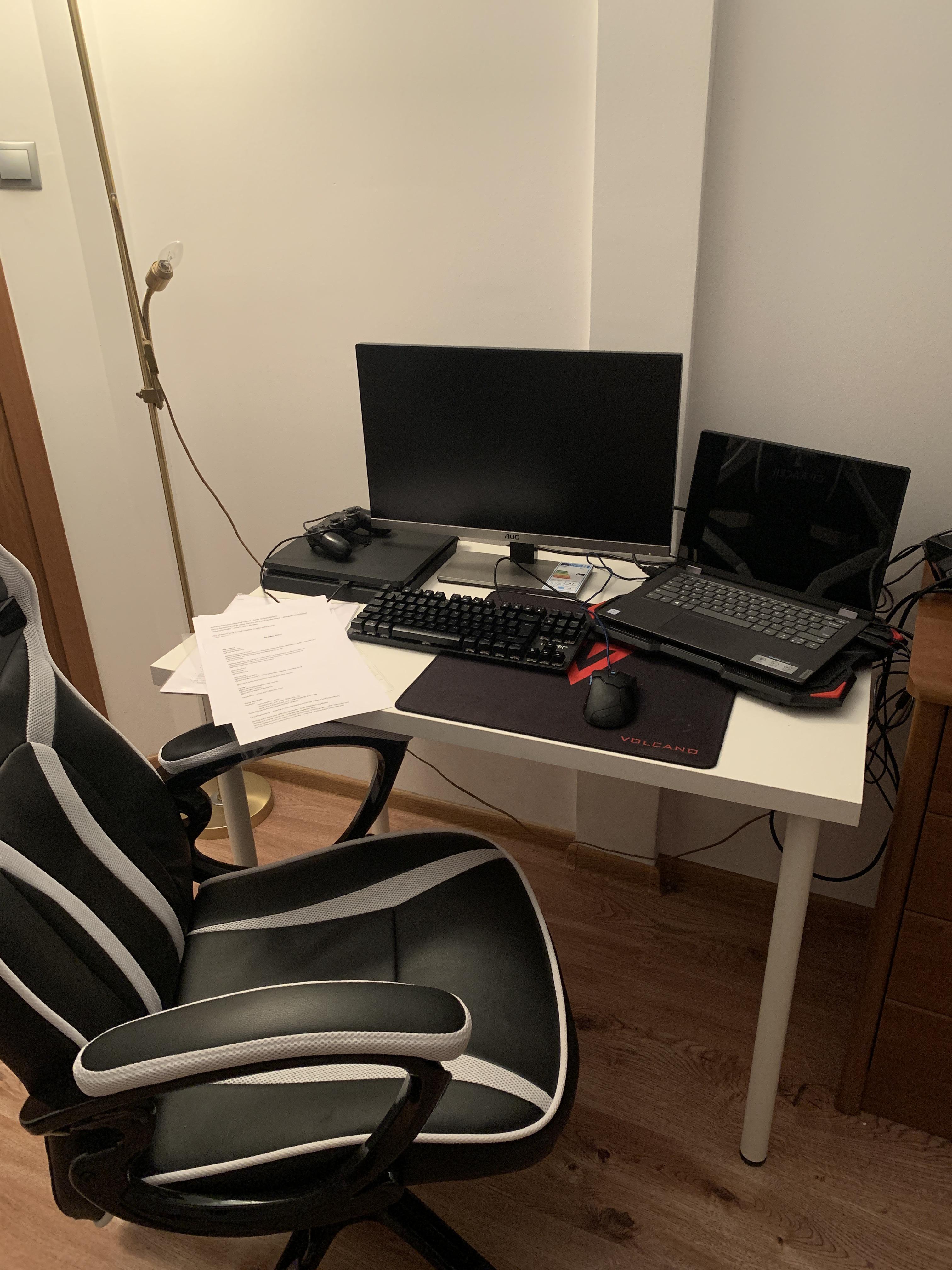 Budget student setup | Scrolller