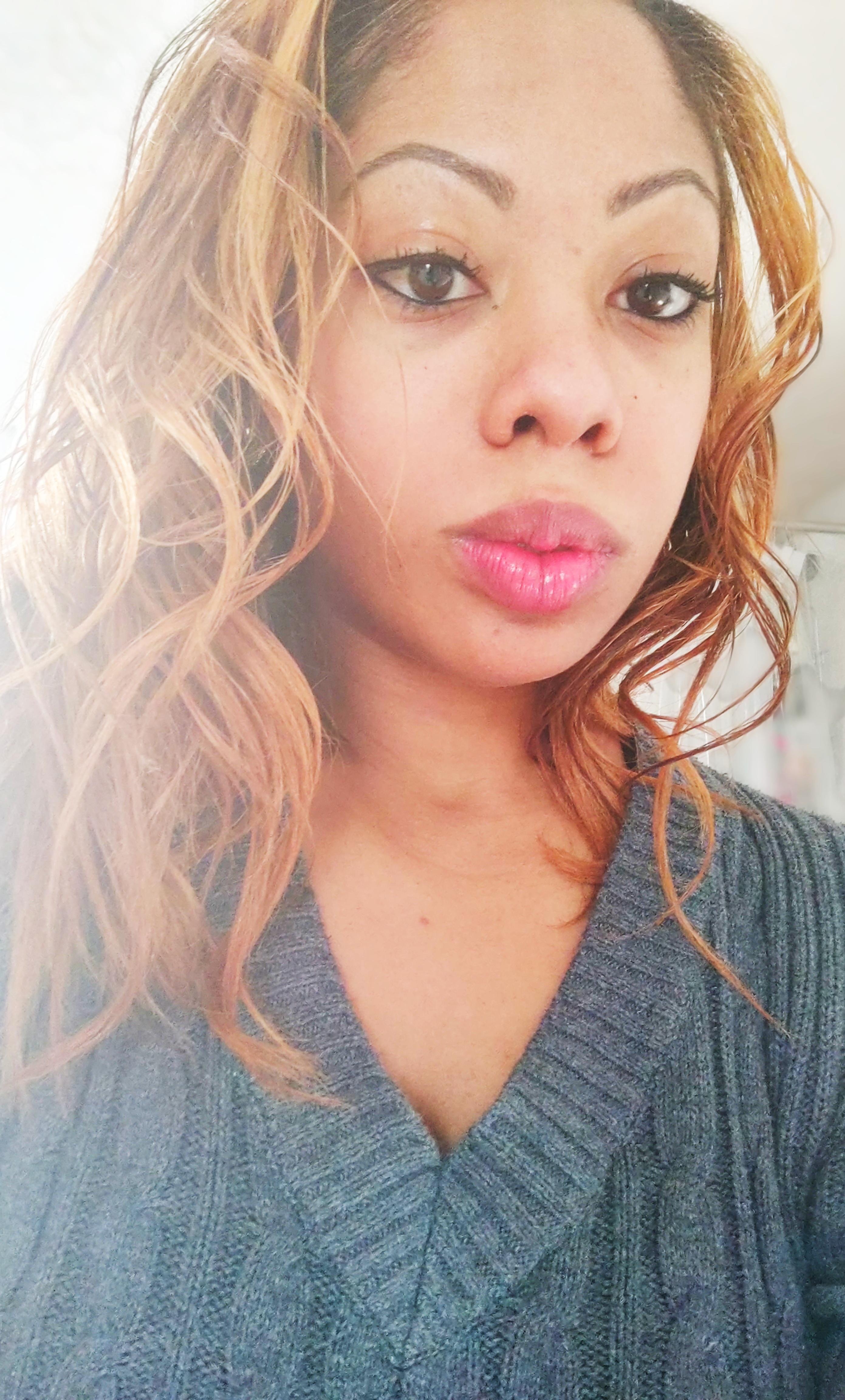 Buenos dias amor | Scrolller