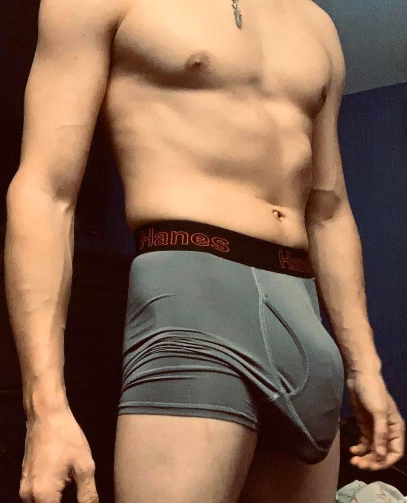 Bulging | Scrolller