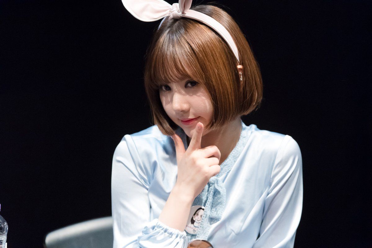 Bunny Eunha | Scrolller