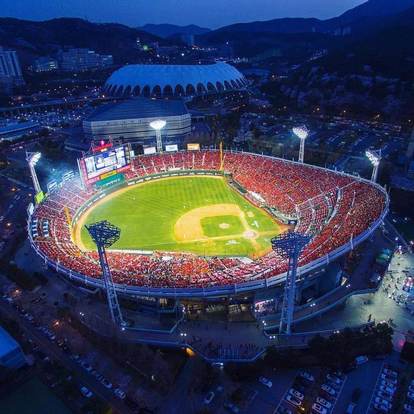 Lotte Giants baseball game at Busan Sajik Baseball Stadium in Busan, South Korea | Scrolller