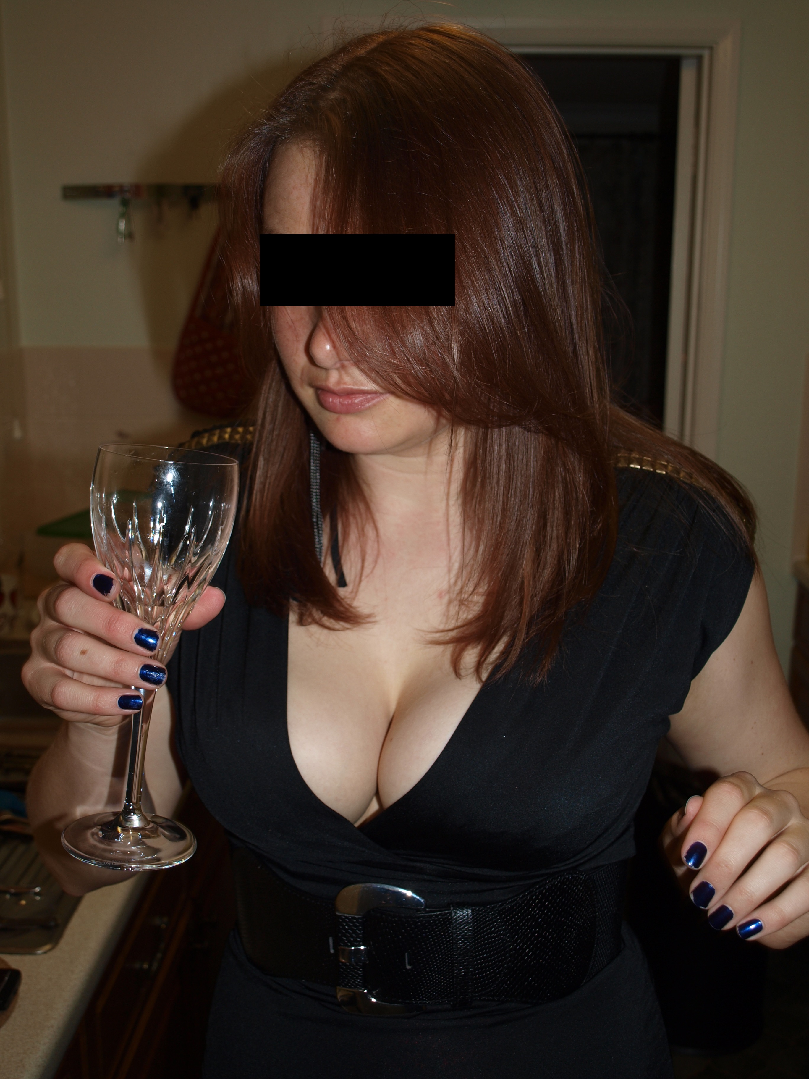 Busty wife from Exeter, Devon shows off her deep cleavage | Scrolller