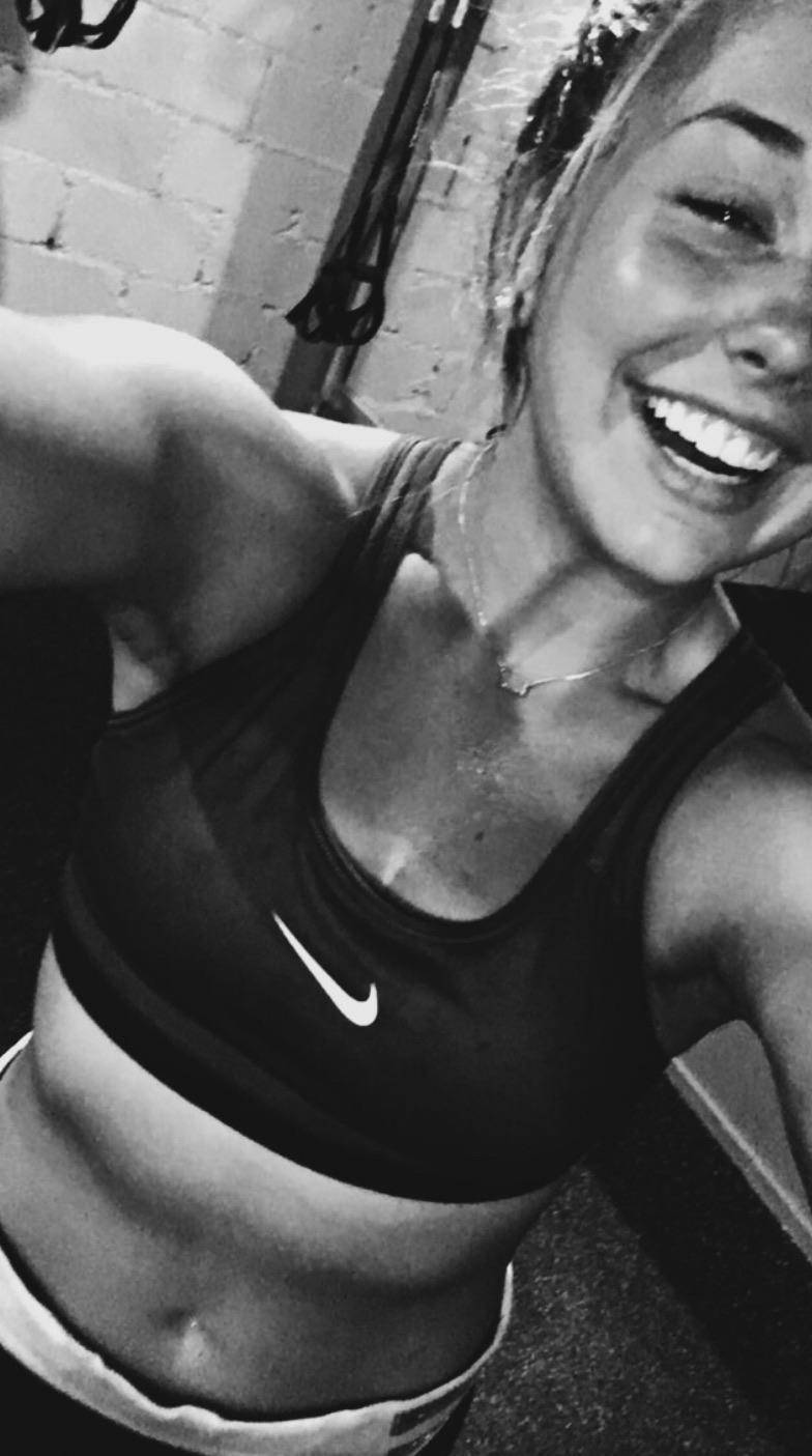 But first, selfie. | Scrolller