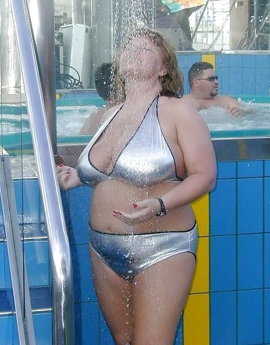 Buxom Dream rocking a silver bikini | Scrolller