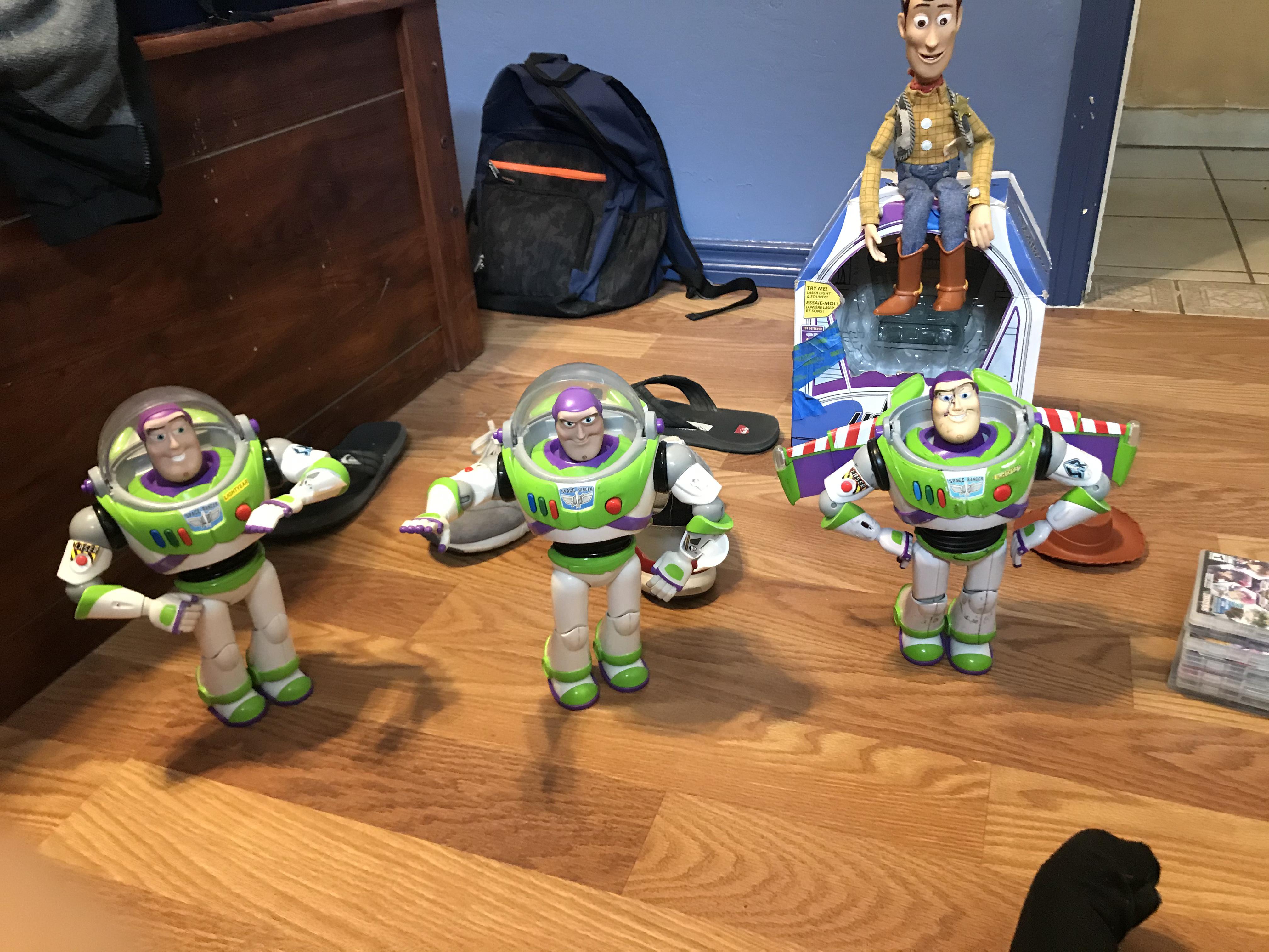 Buzz lightyear meeting | Scrolller