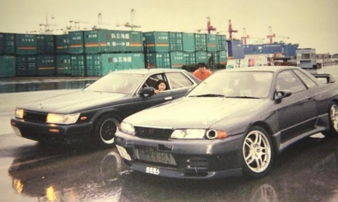 C33 Laurel x R32 GTR | Scrolller