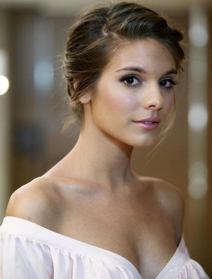 Caitlin Stacey [irtr] | Scrolller