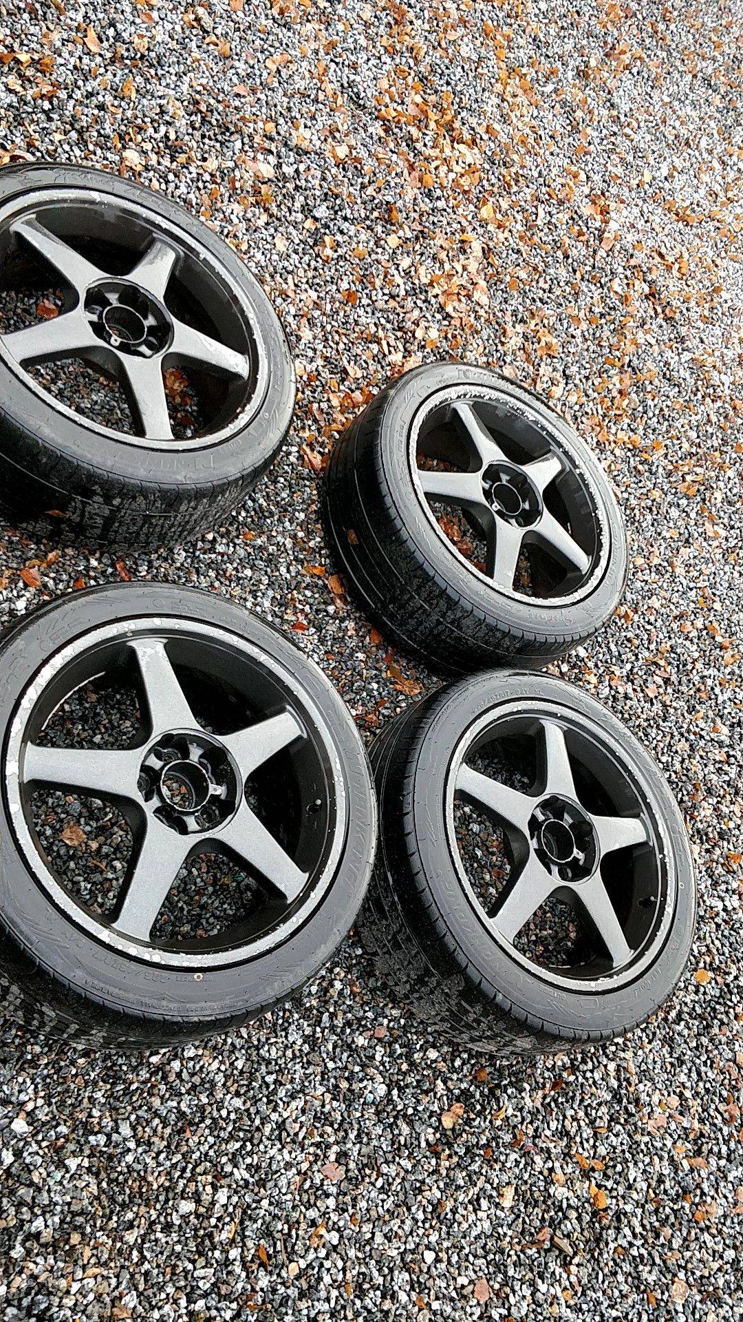 Can anyone identify these rims? | Scrolller