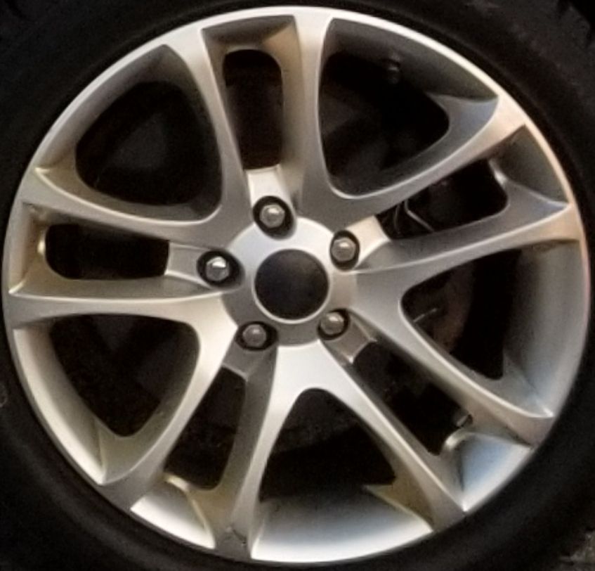 Can anyone identify these rims? They are 17 inch wheels on a C30. | Scrolller