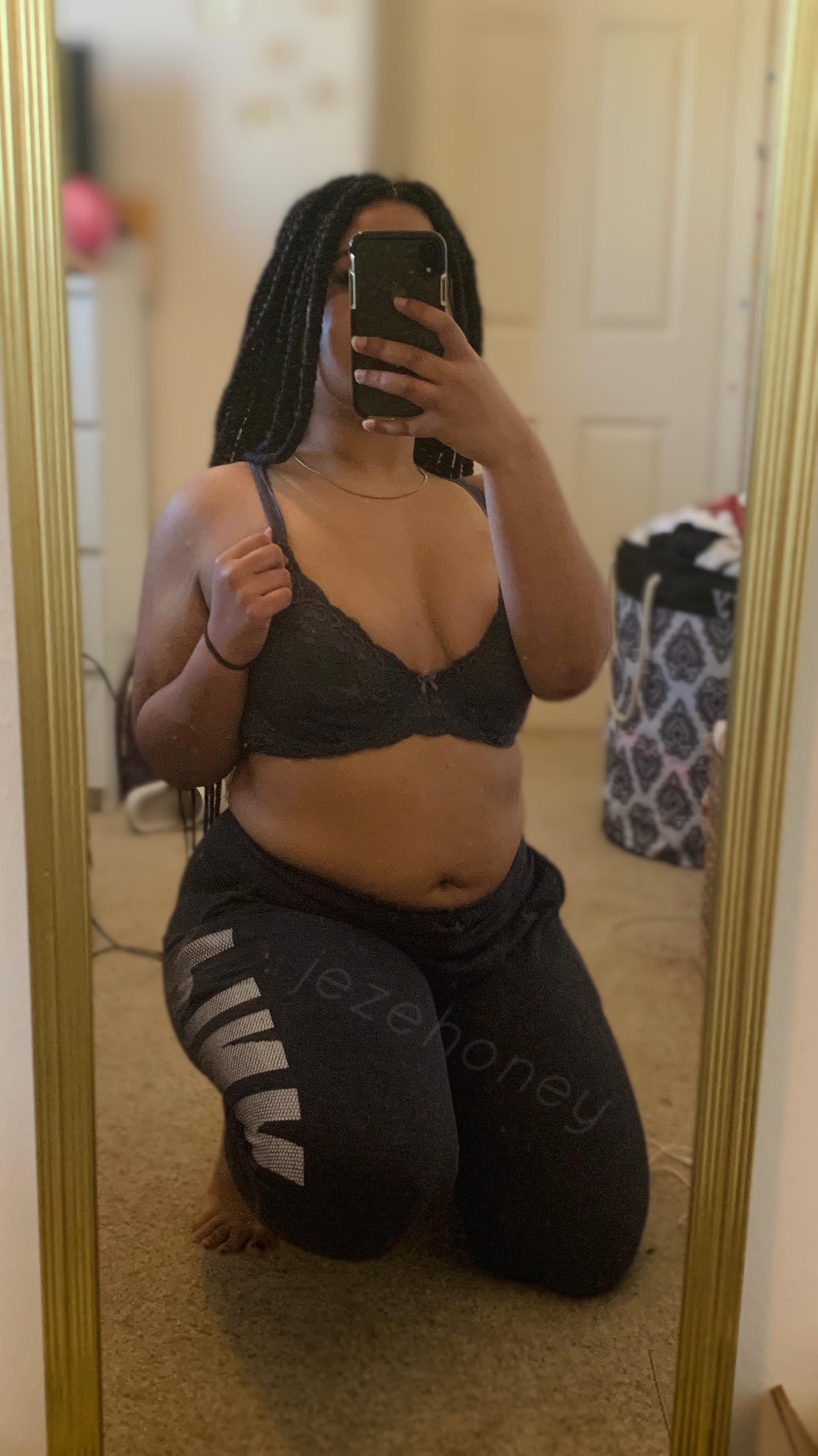 can we cuddle? 🧸 | Scrolller