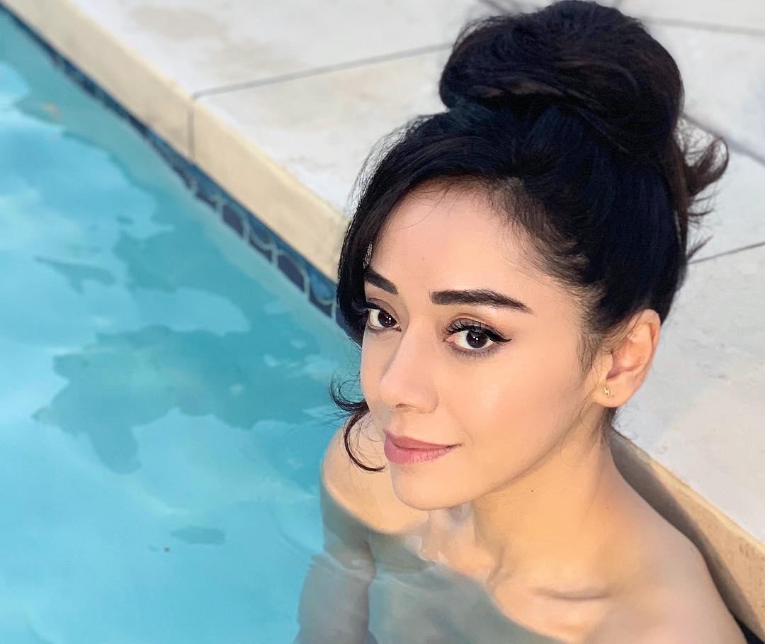 Can you believe the highly underrated Aimee Garcia is 40? Deserves more recognition | Scrolller