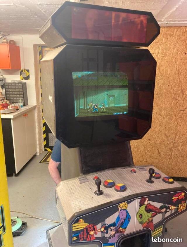 Can you help me identify this arcade machine ? Thanks! | Scrolller
