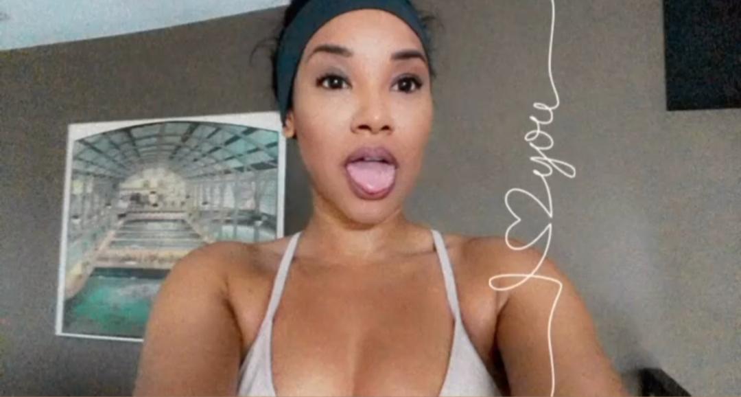 Candice Patton | Scrolller