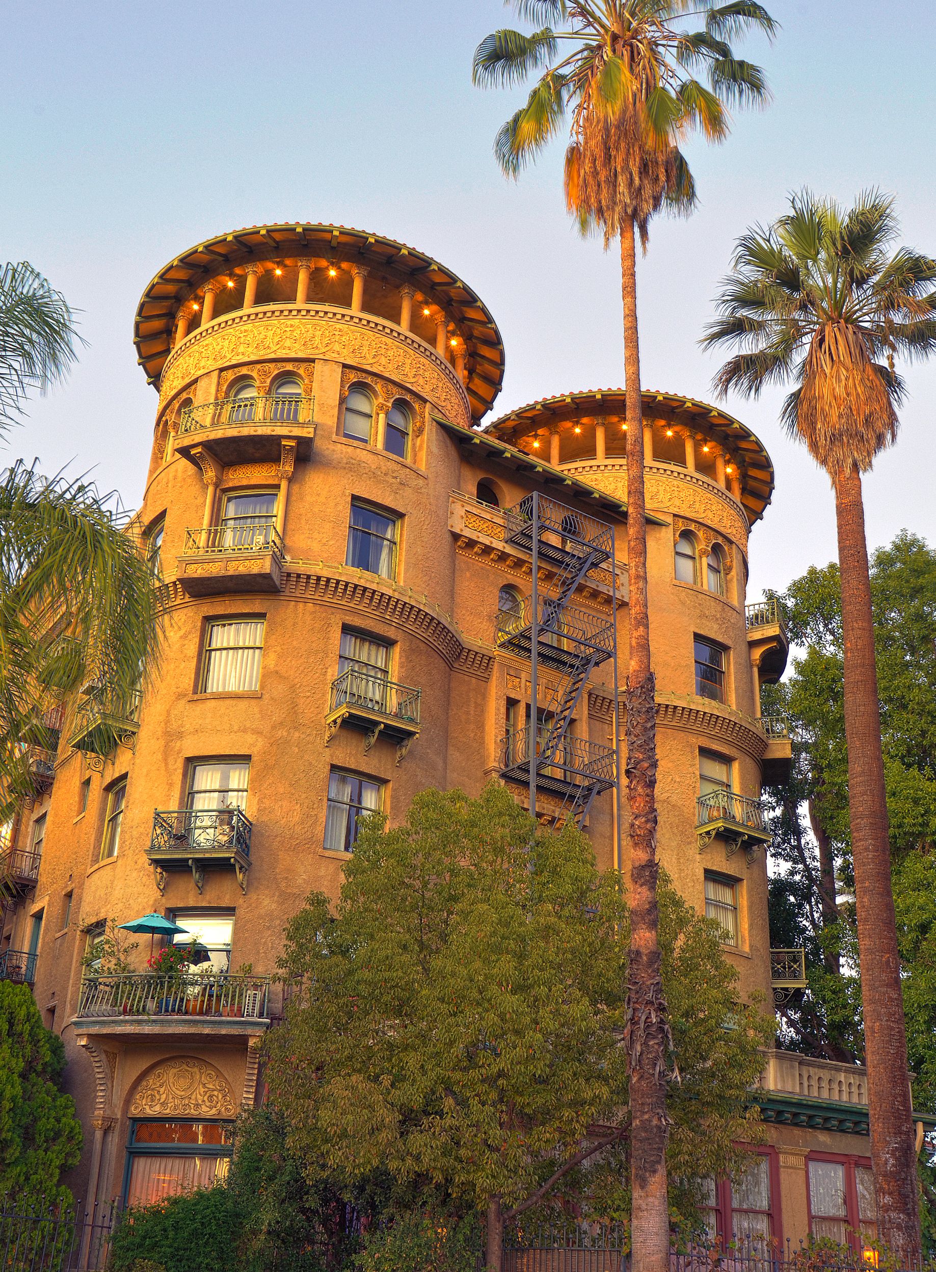 Castle Green Pasadena | Scrolller