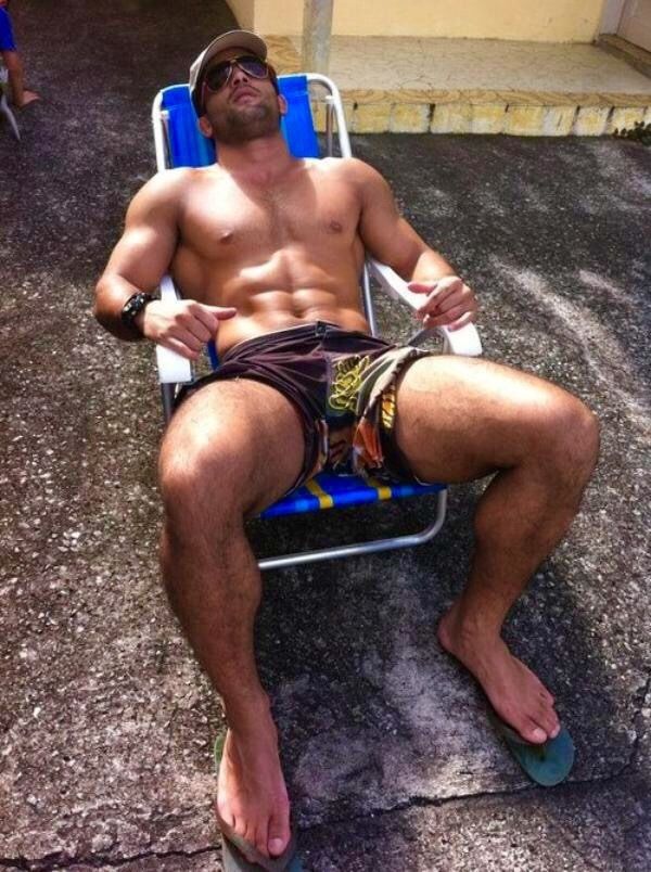 Catching some sun | Scrolller