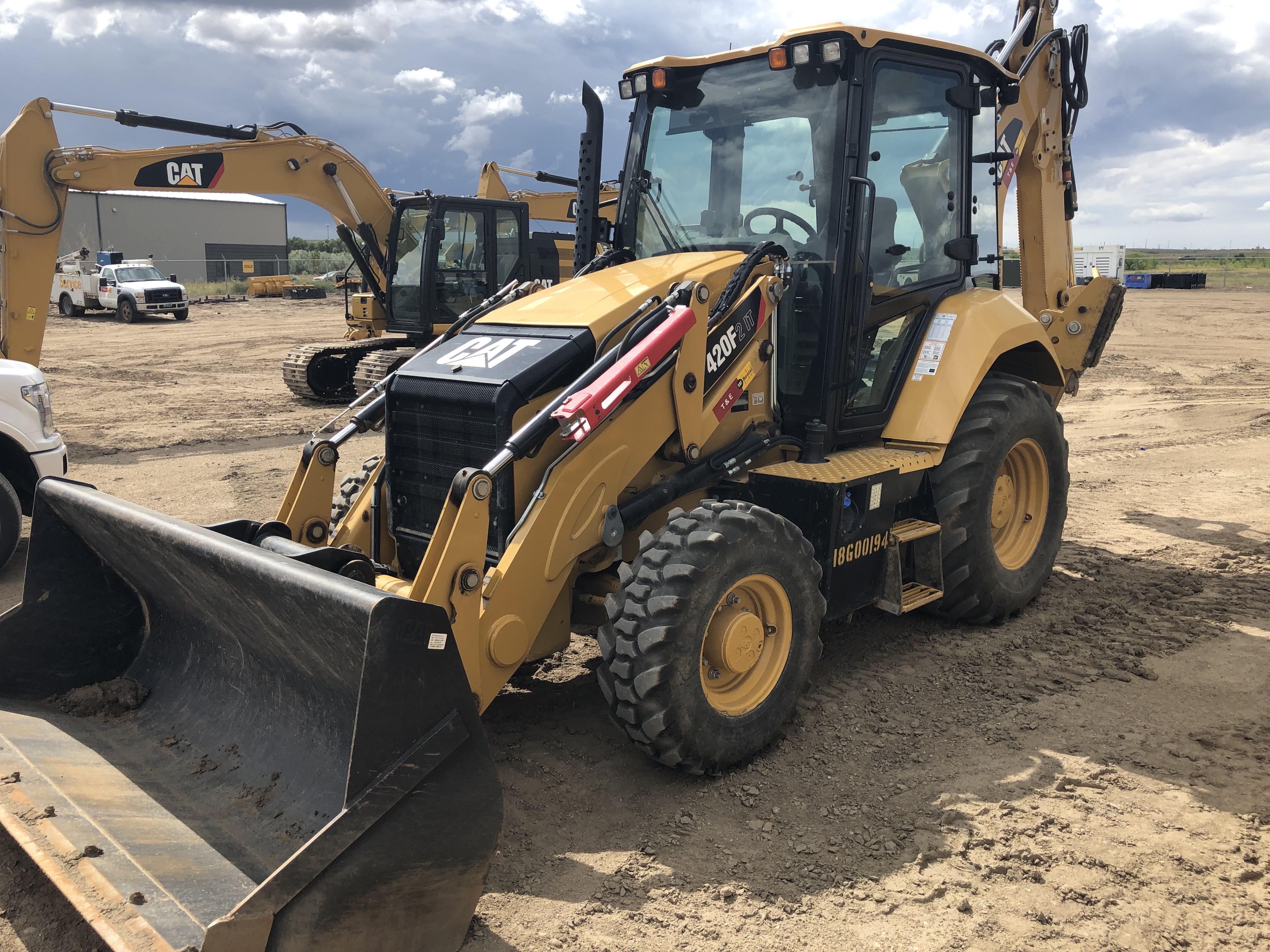 Caterpillar 420F2 IT Backhoe Loader | Scrolller