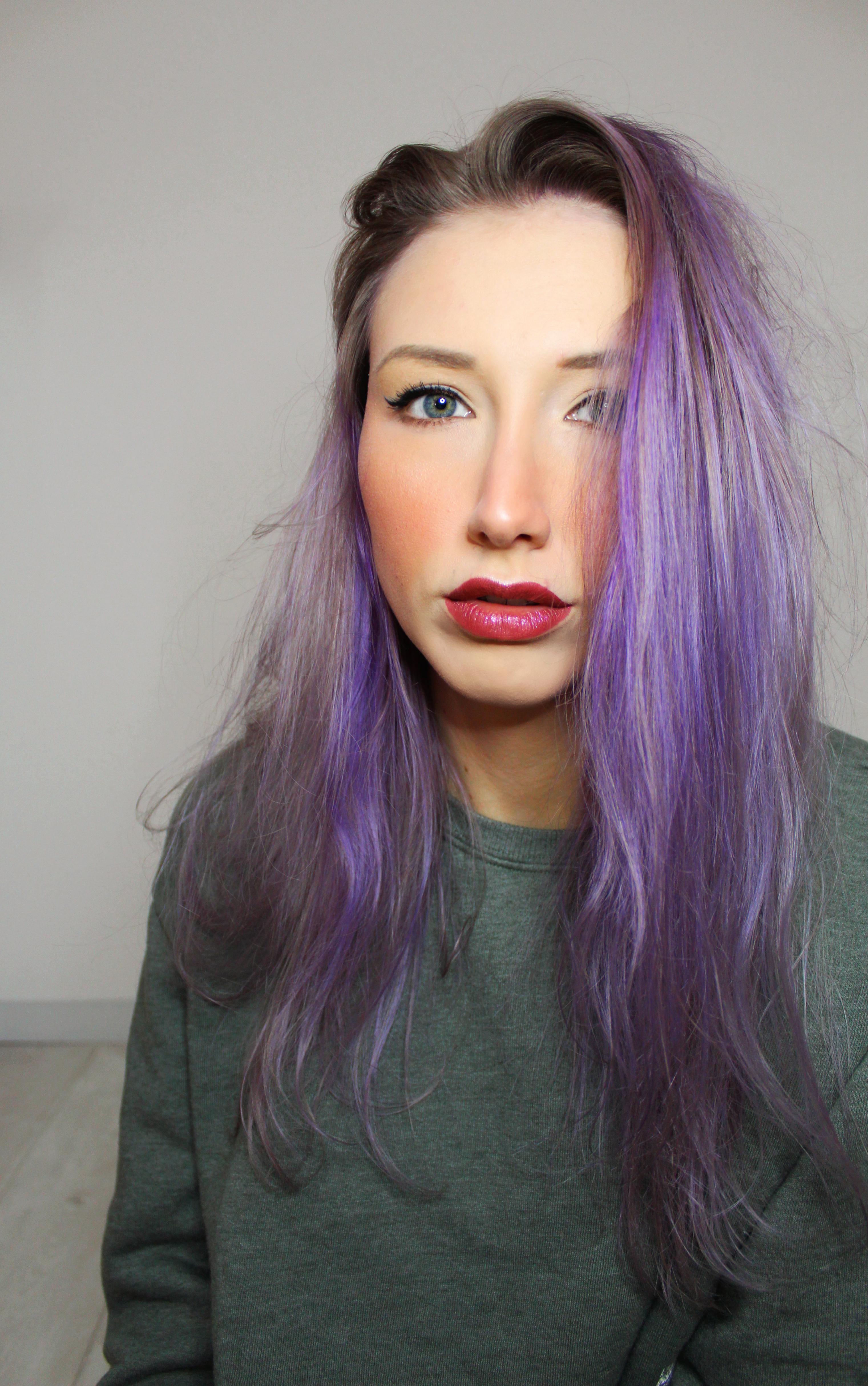 Central Heterochromia and I think it looks cool | Scrolller