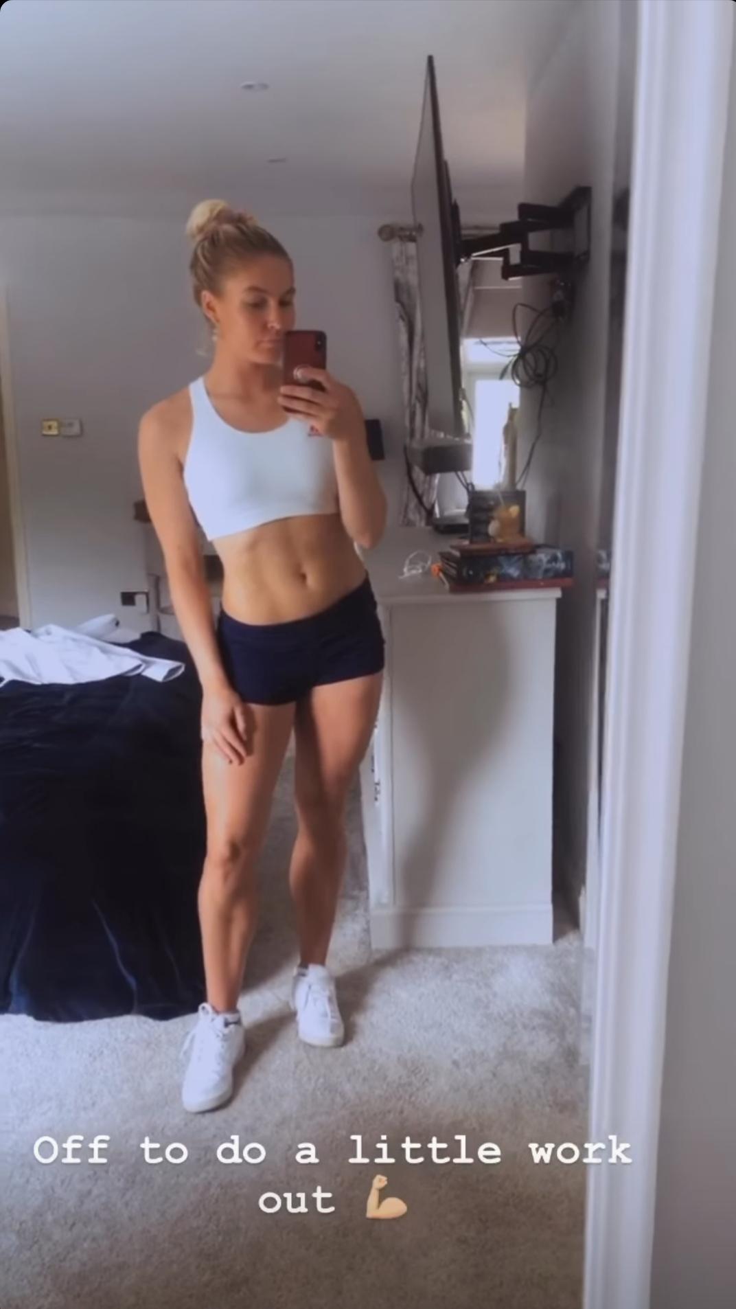 Charley Hull keeping fit and looking hot! | Scrolller