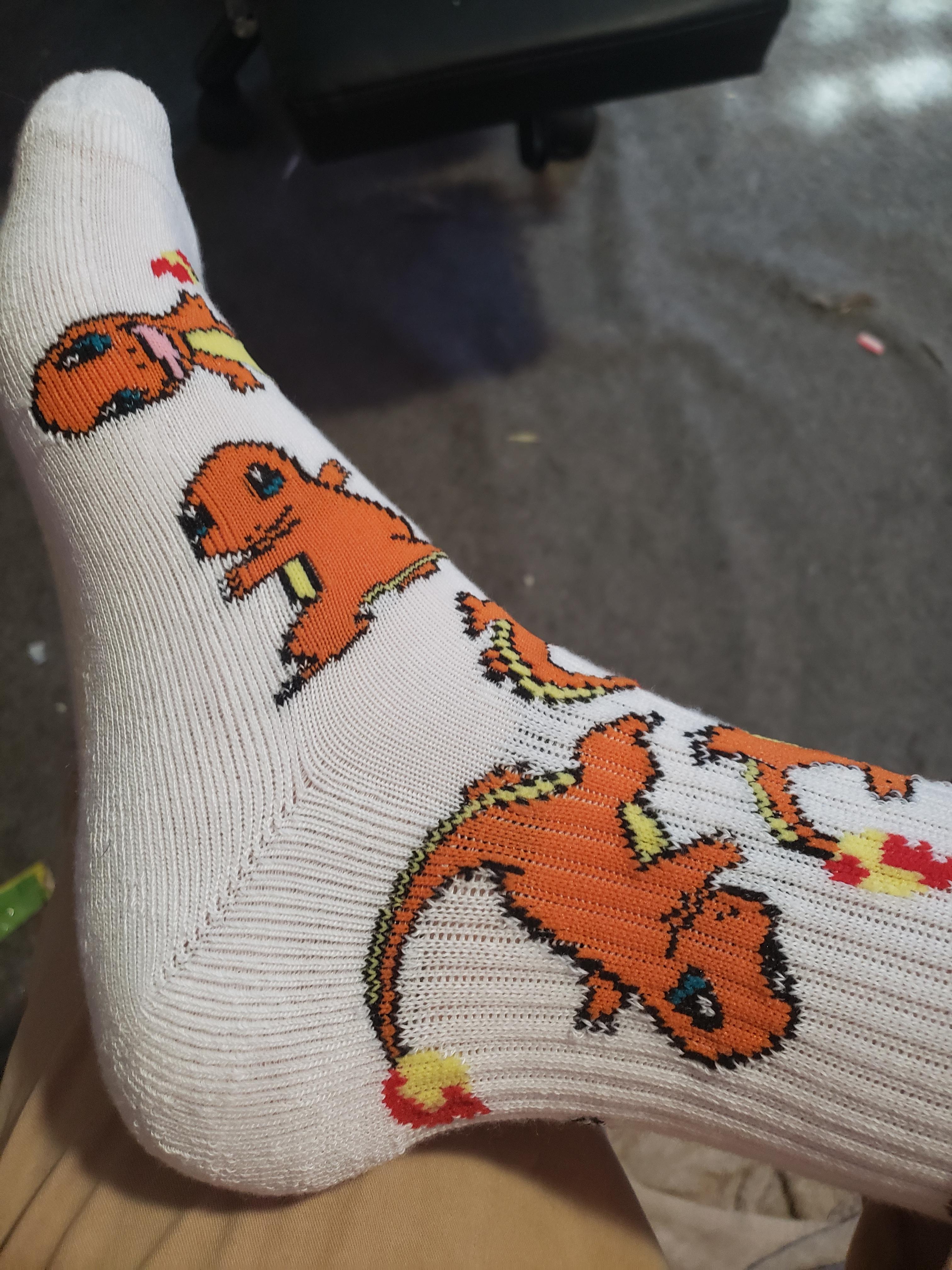Charmander socks | Scrolller