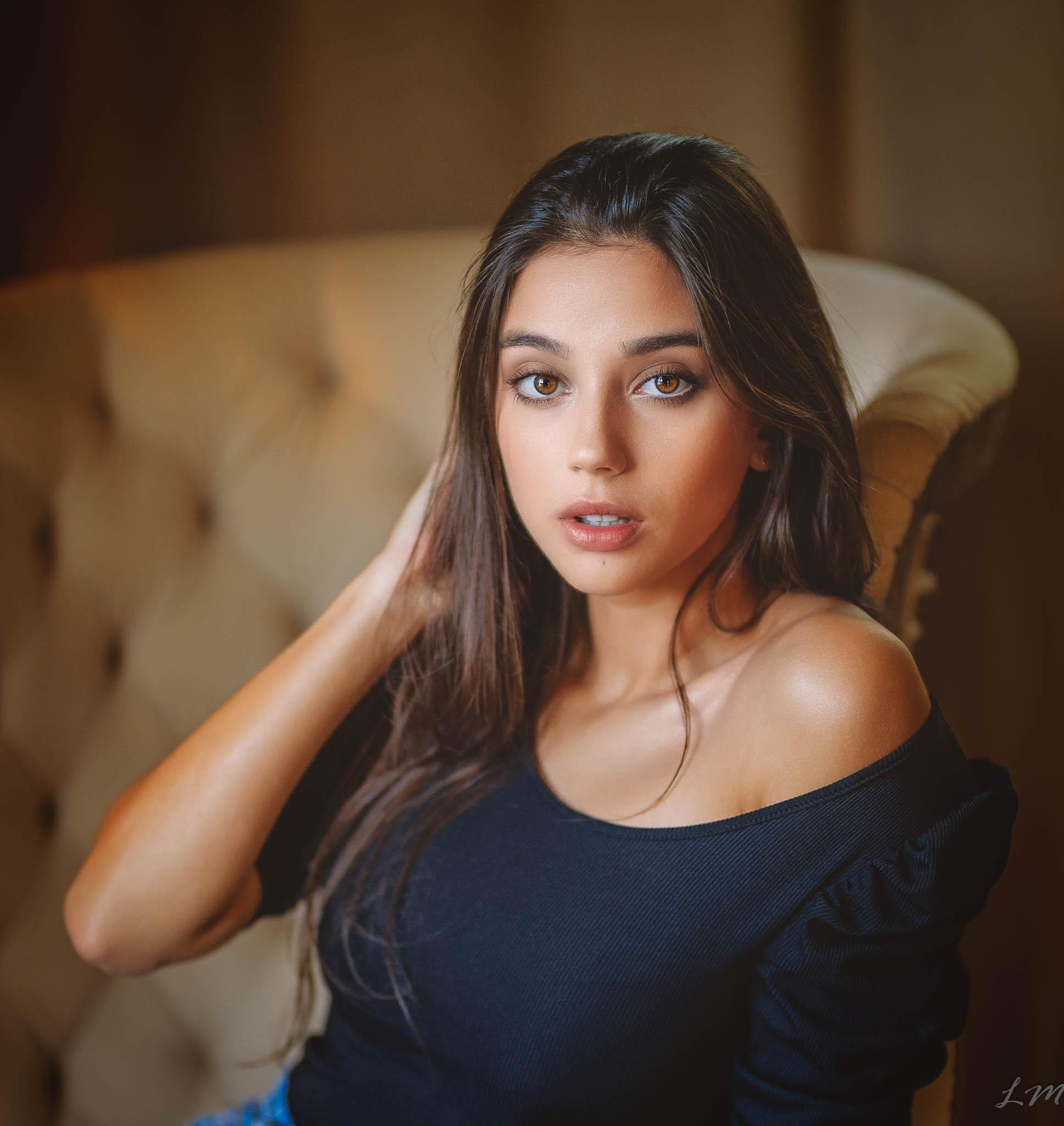 Charming | Scrolller