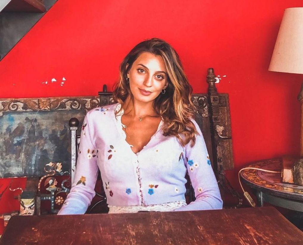 Charming | Scrolller