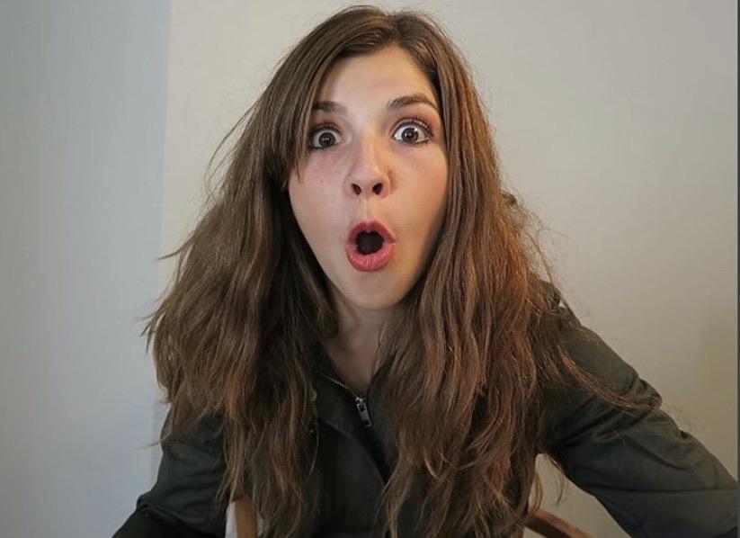 Check out her ‘O’ face | Scrolller