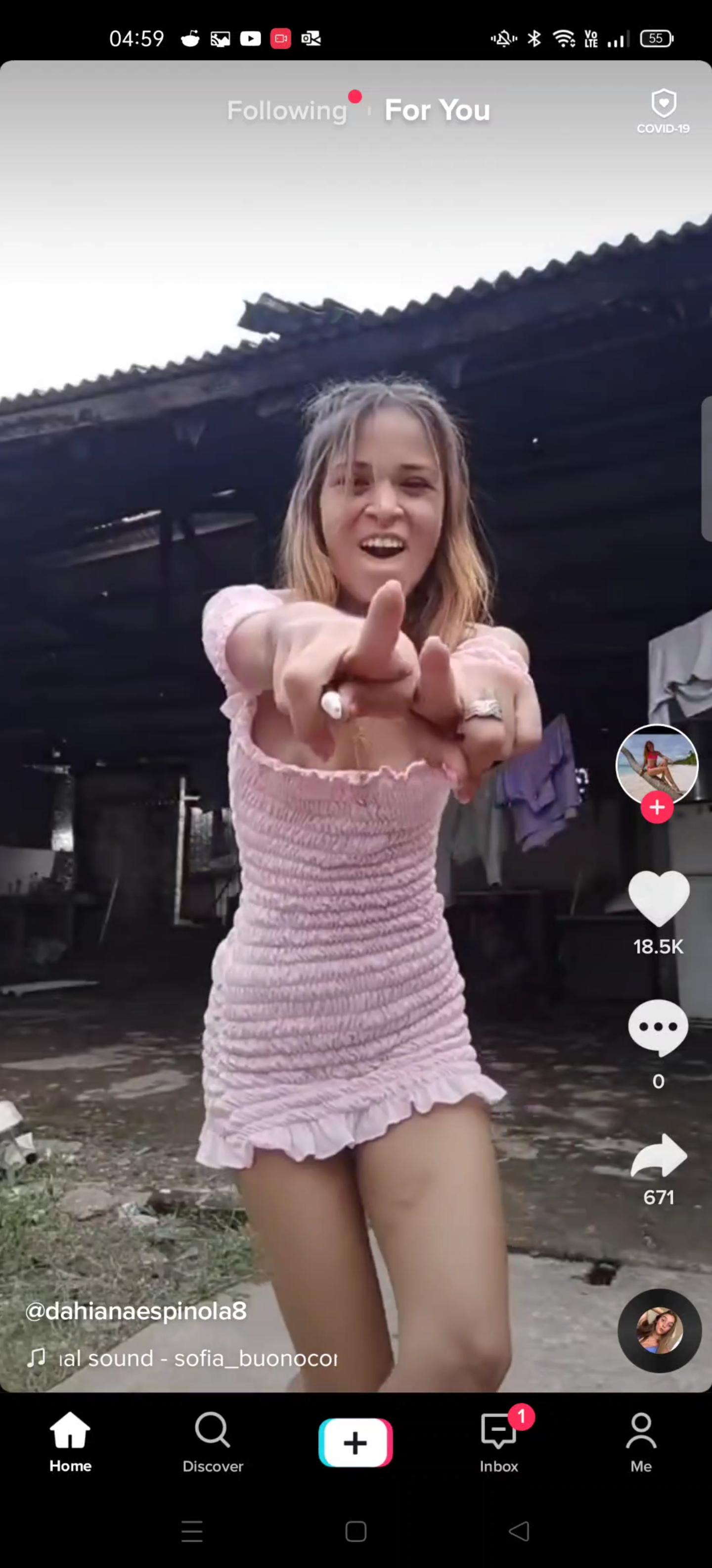 Cheeky dancing slip | Scrolller