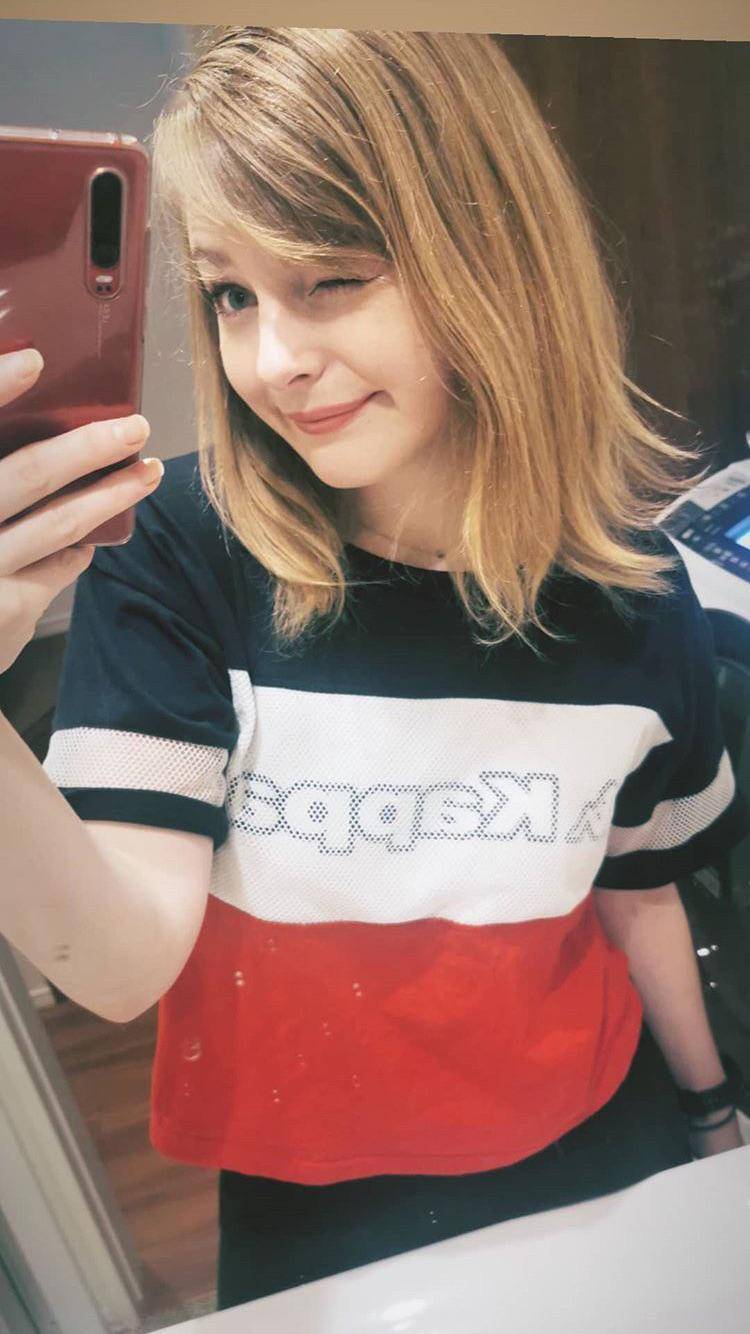 Cheeky Wink | Scrolller