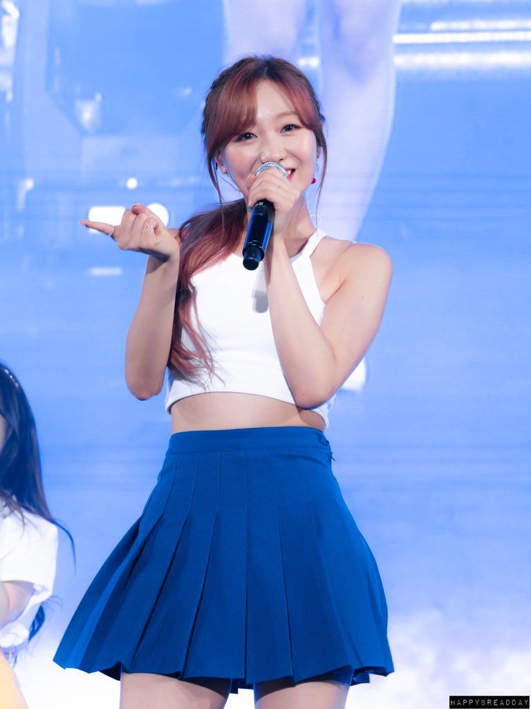Cheerleader Sujeong Scrolller