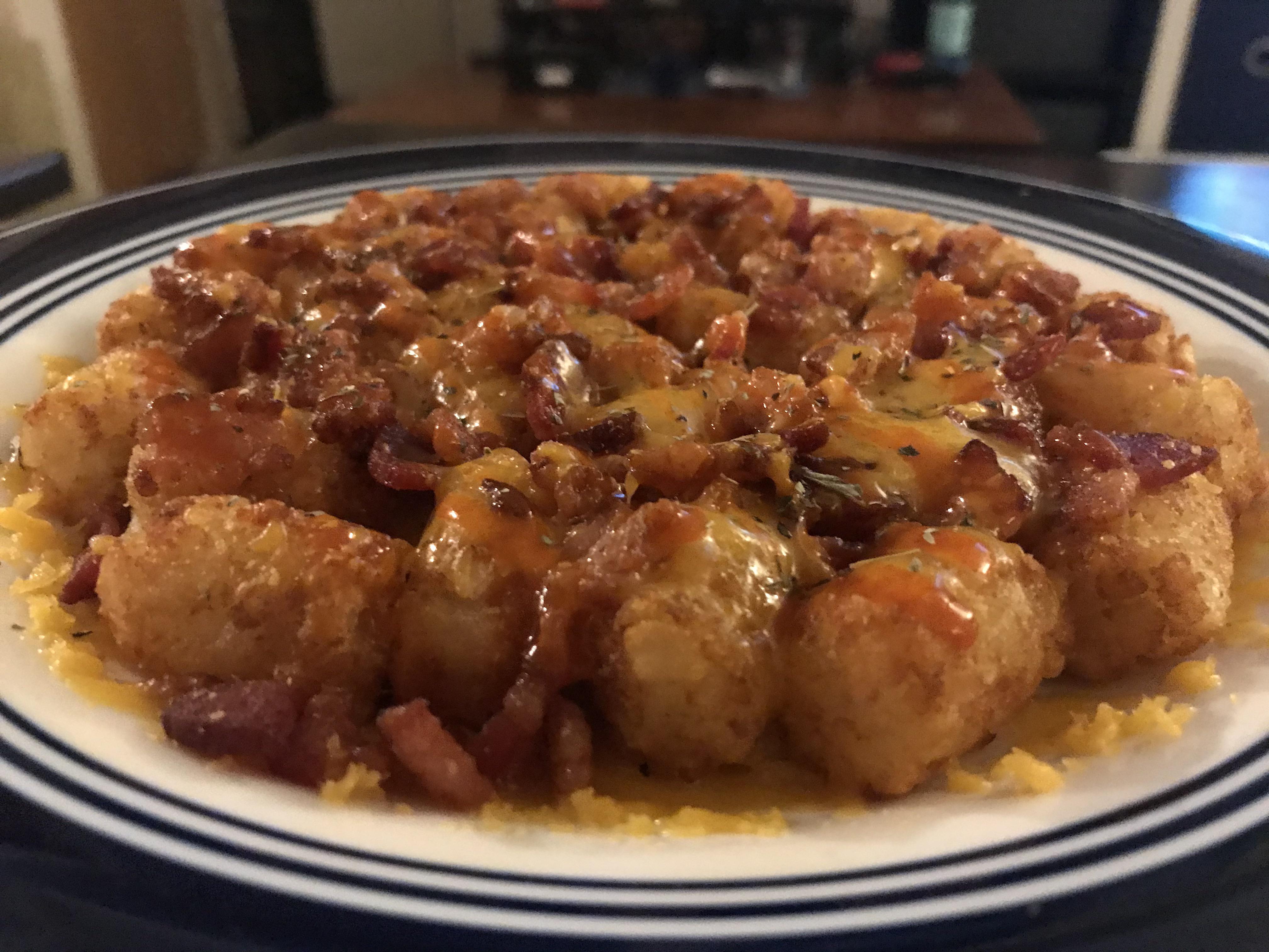 Cheesy Bacon Tater Tots | Scrolller