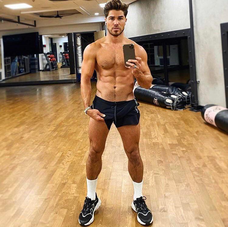 Cheyenne Parker ... | Scrolller