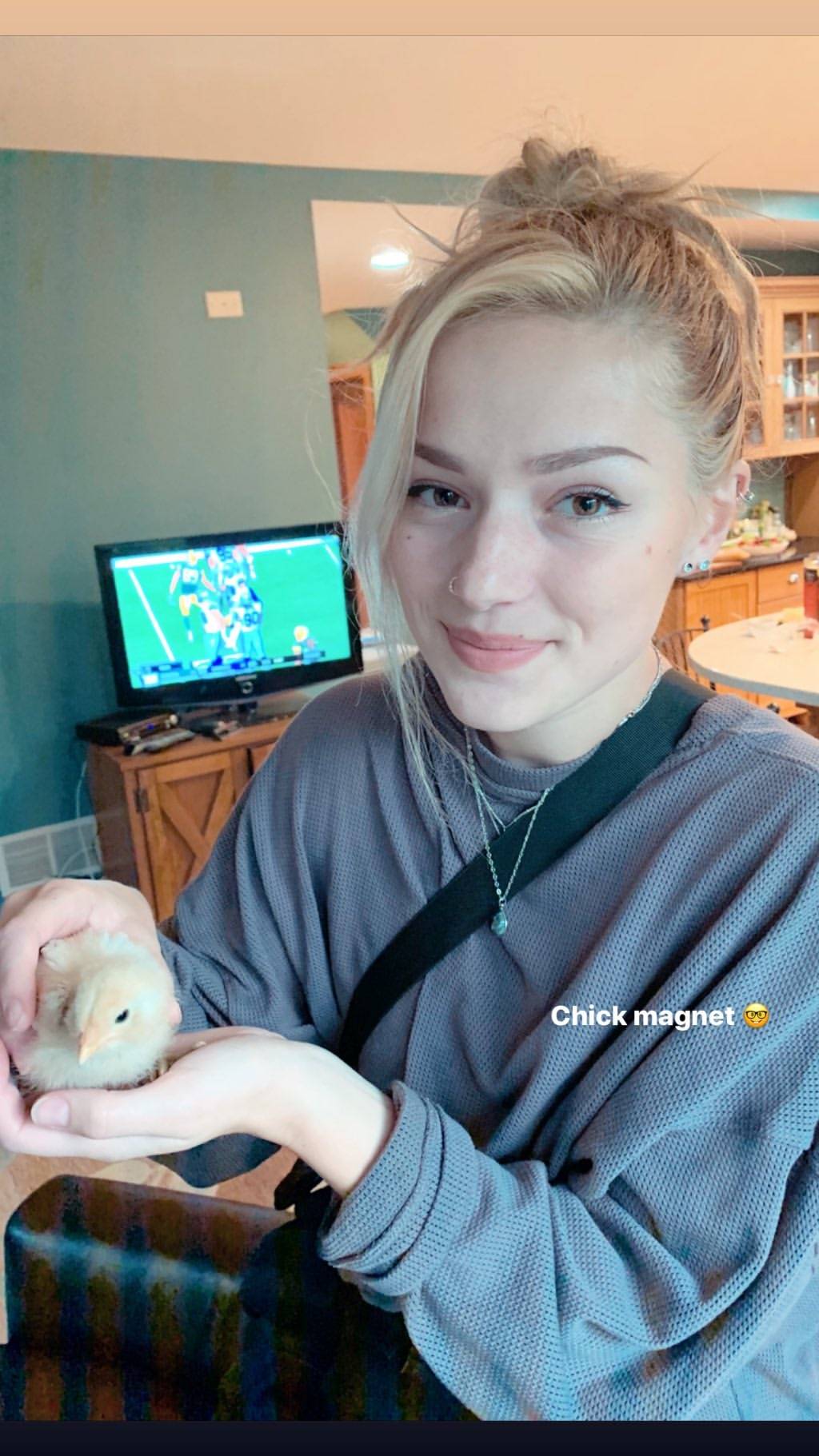 Chick Magnet Scrolller