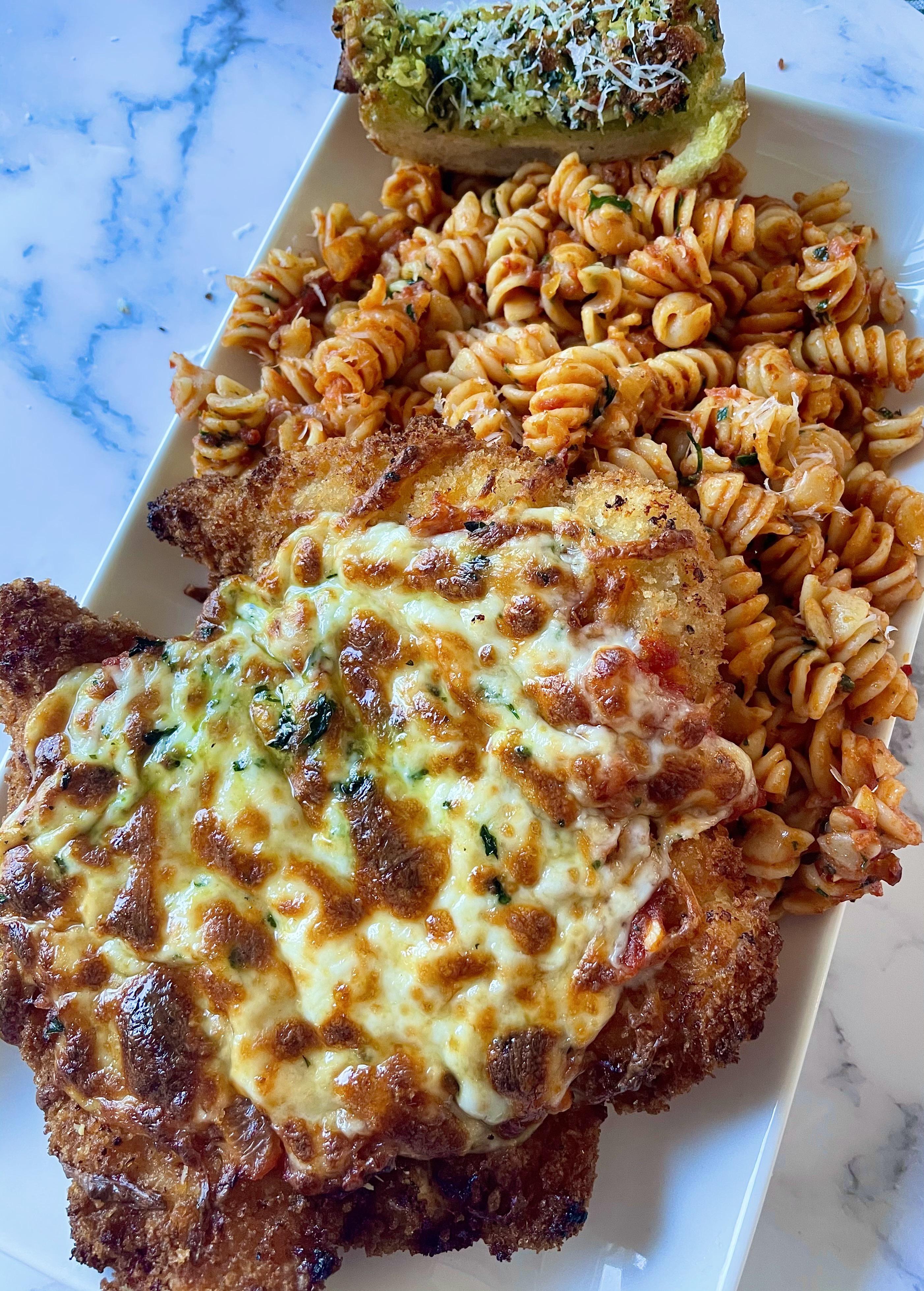 Chicken Parmesan | Scrolller