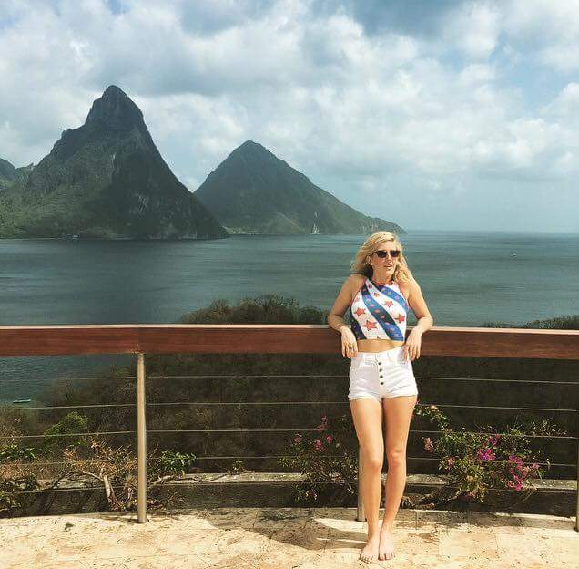 chillin' | Scrolller